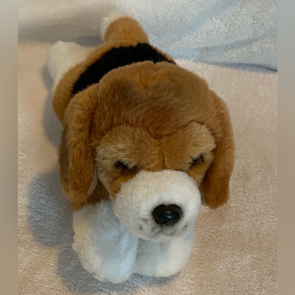 Webkinz | Toys | Ganz Webkinz Signature Lying Down Beagle Puppy Dog ...